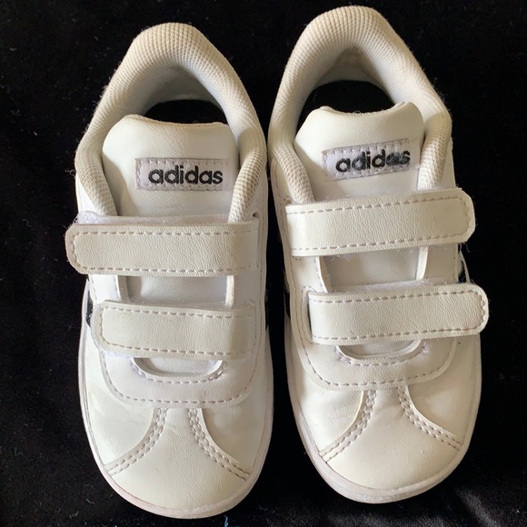 adidas | Shoes | Little Boys Adidas Sneakers Size 7 | Poshmark